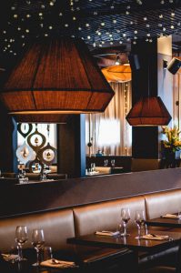 Une journée au Quartier Dix30 : notre itinéraire idéal - Restaurant Siam